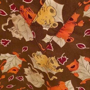Crest | Tops | Fall Themed Scrub Top | Poshmark